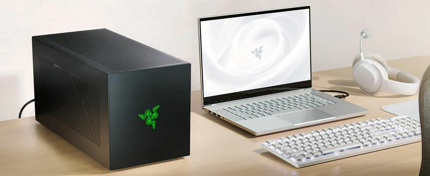 Razer Core X V2 - графический док-станция от Razer.