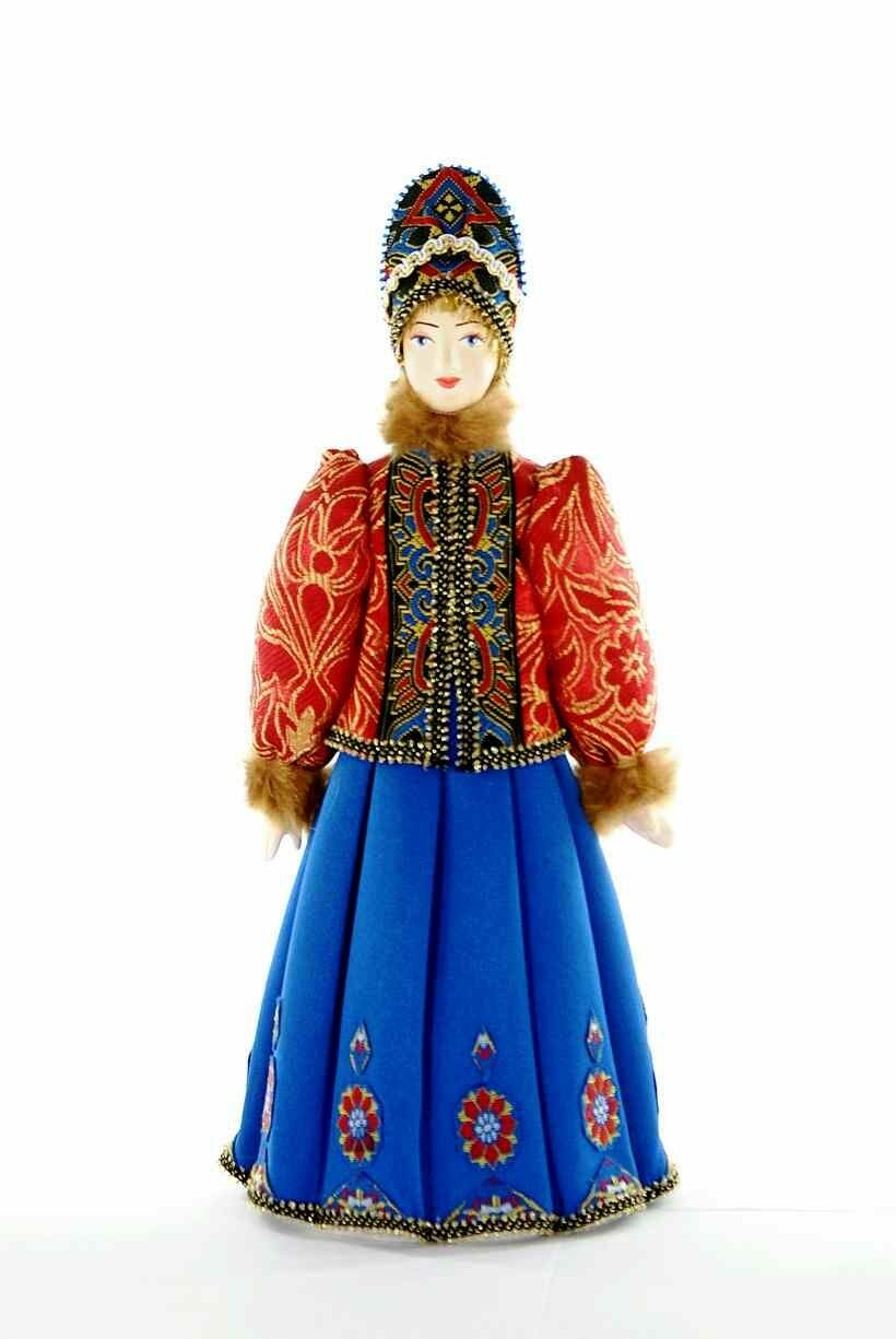 Кукла интерьерная Костромичка в зимнем наряде