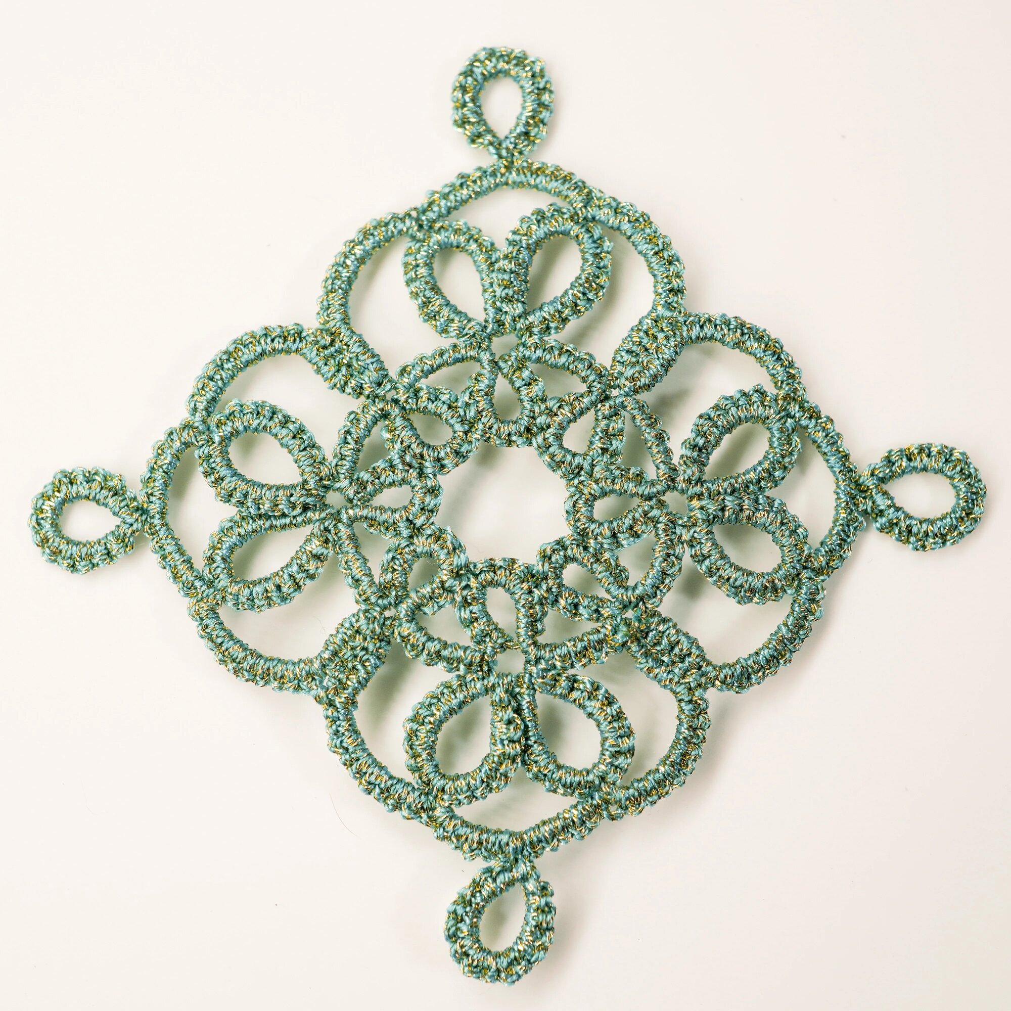 Calais FS металлическая нить для вышивки 4-х нитка Изумрудный, FS-40