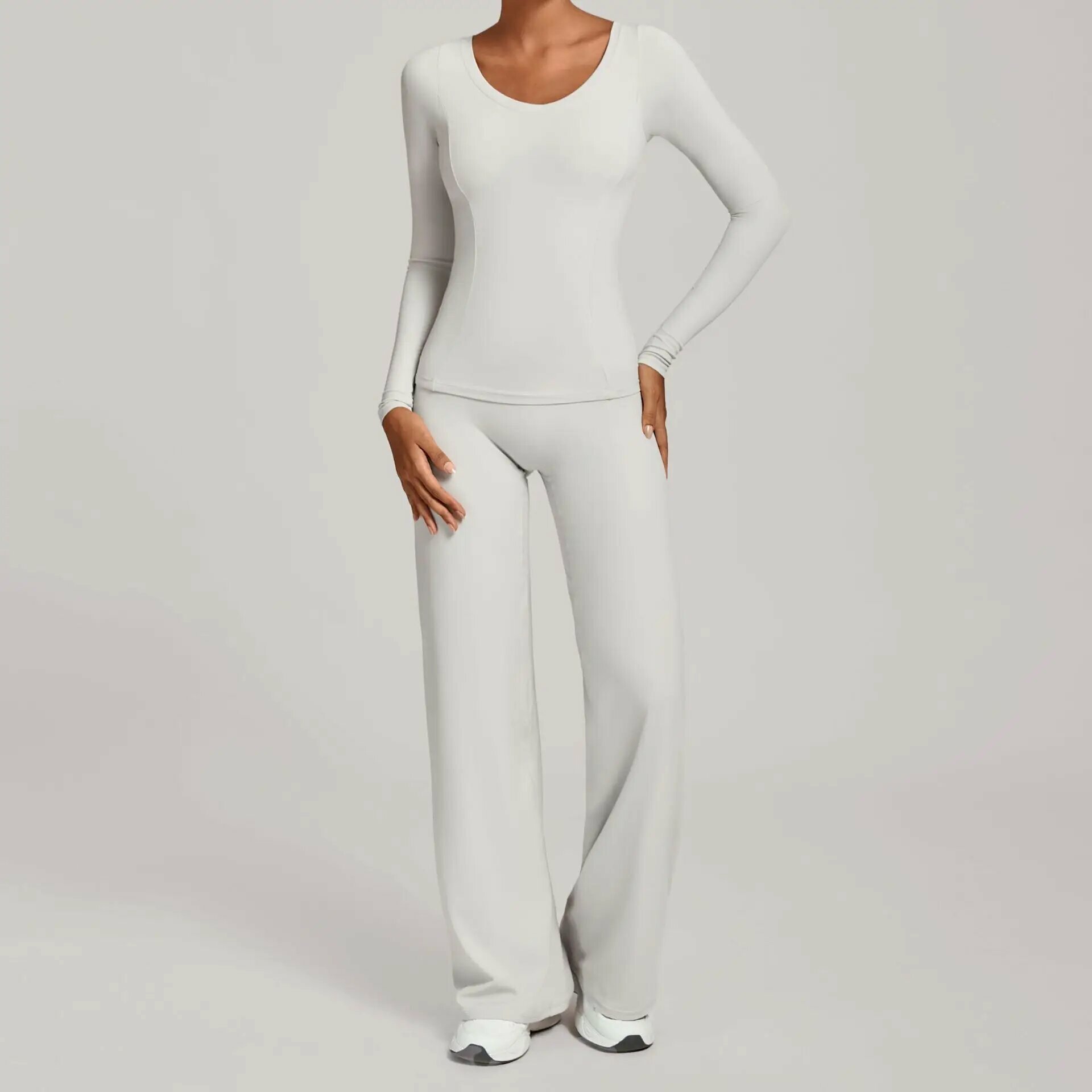 Костюм спортивный