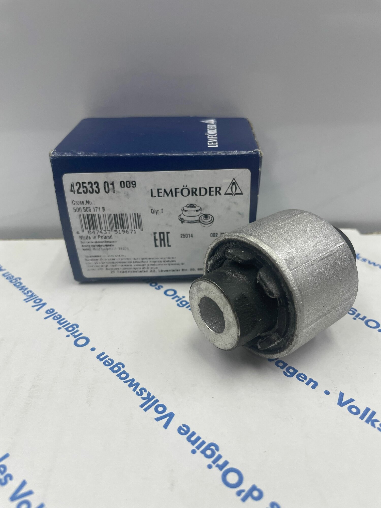 4253301 Lemforder Сайлентблок заднего поперечного рычага для AUDI A1 (2010>)