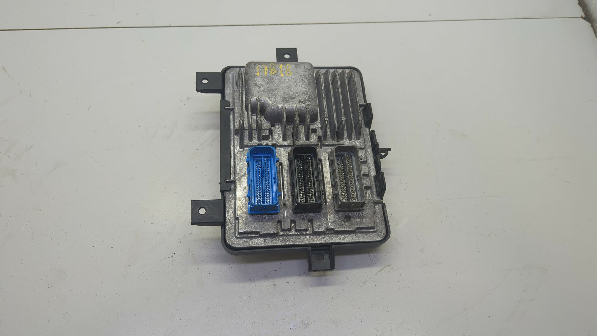 Блок управления двигателем Chevrolet Equinox Б/У