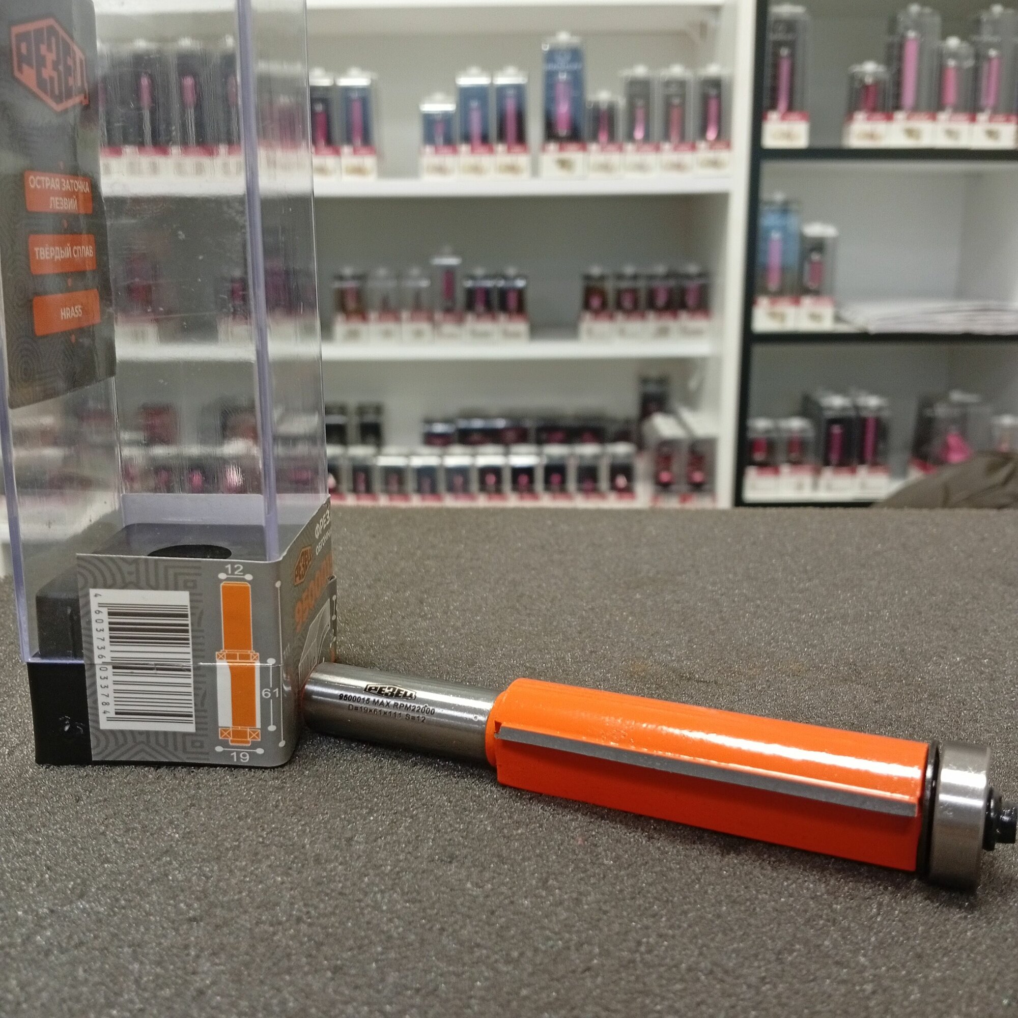 Фреза для еврозапила обгонная нижний подшипник D19x60x105.5 S12 резец