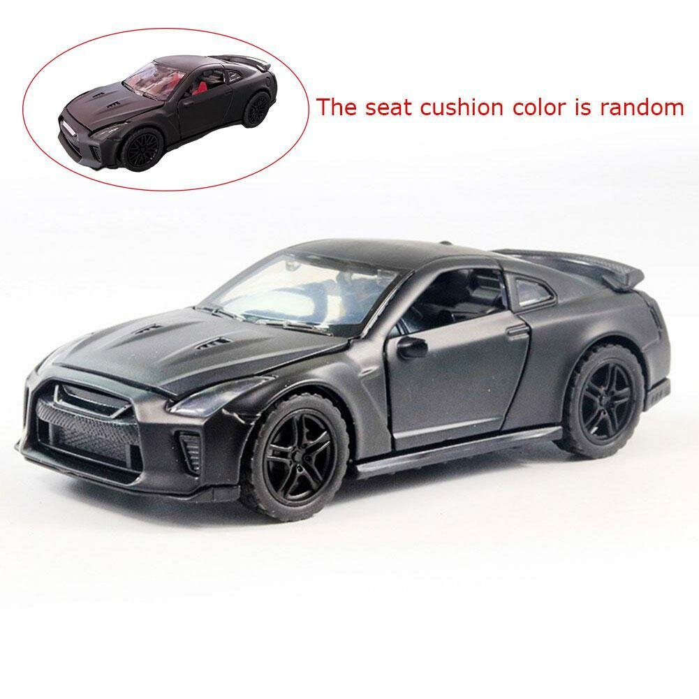 1/36 Nissan GTR Metal Car Model Toys For Boys Alloy Diecast Pull Back Model Car Collection C9L1
