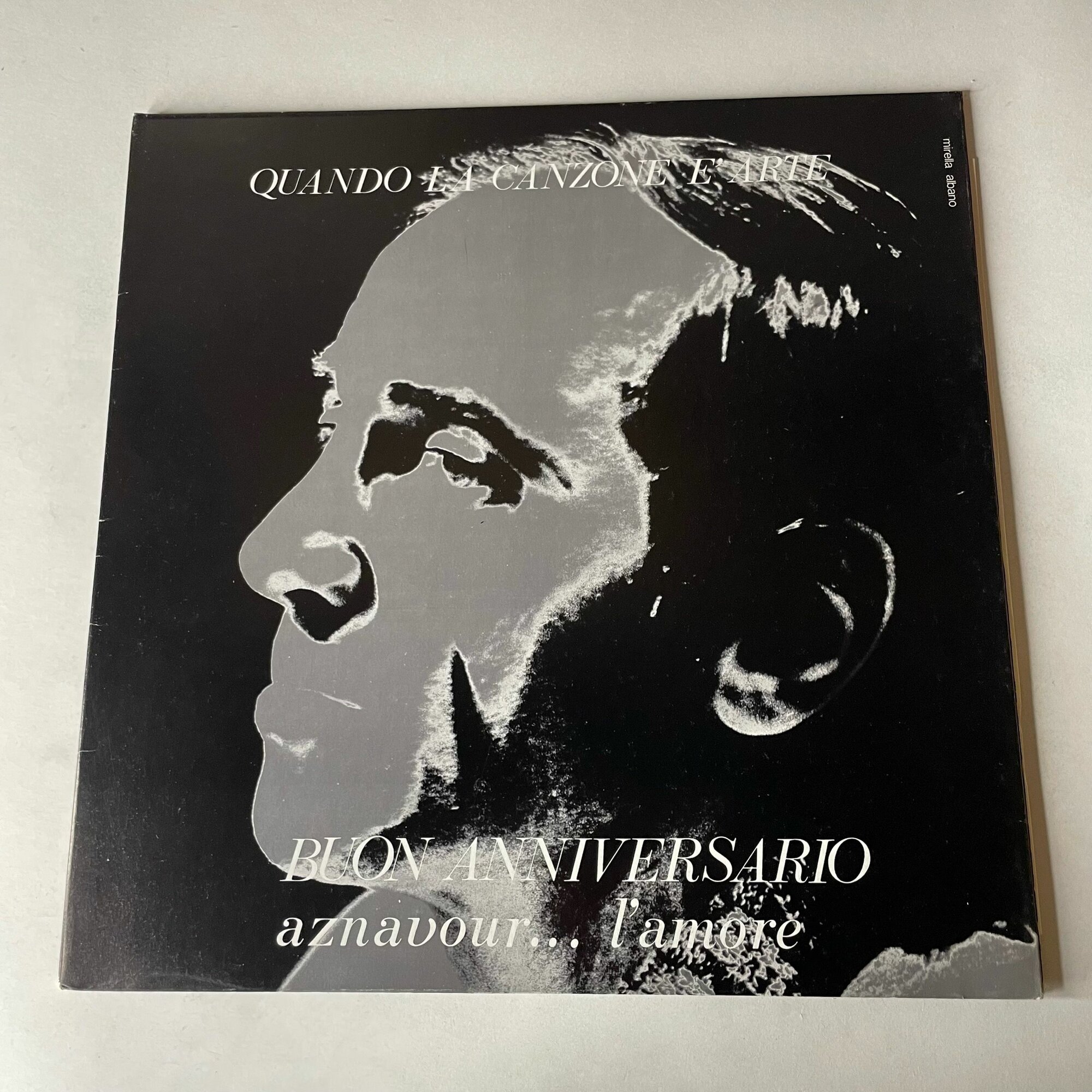 Винтажная виниловая пластинка LP Шарль Азнавур Aznavour, Quando La Canzone E Arte / Buon Anniversario Aznavour L'Amore (Италия 1971)
