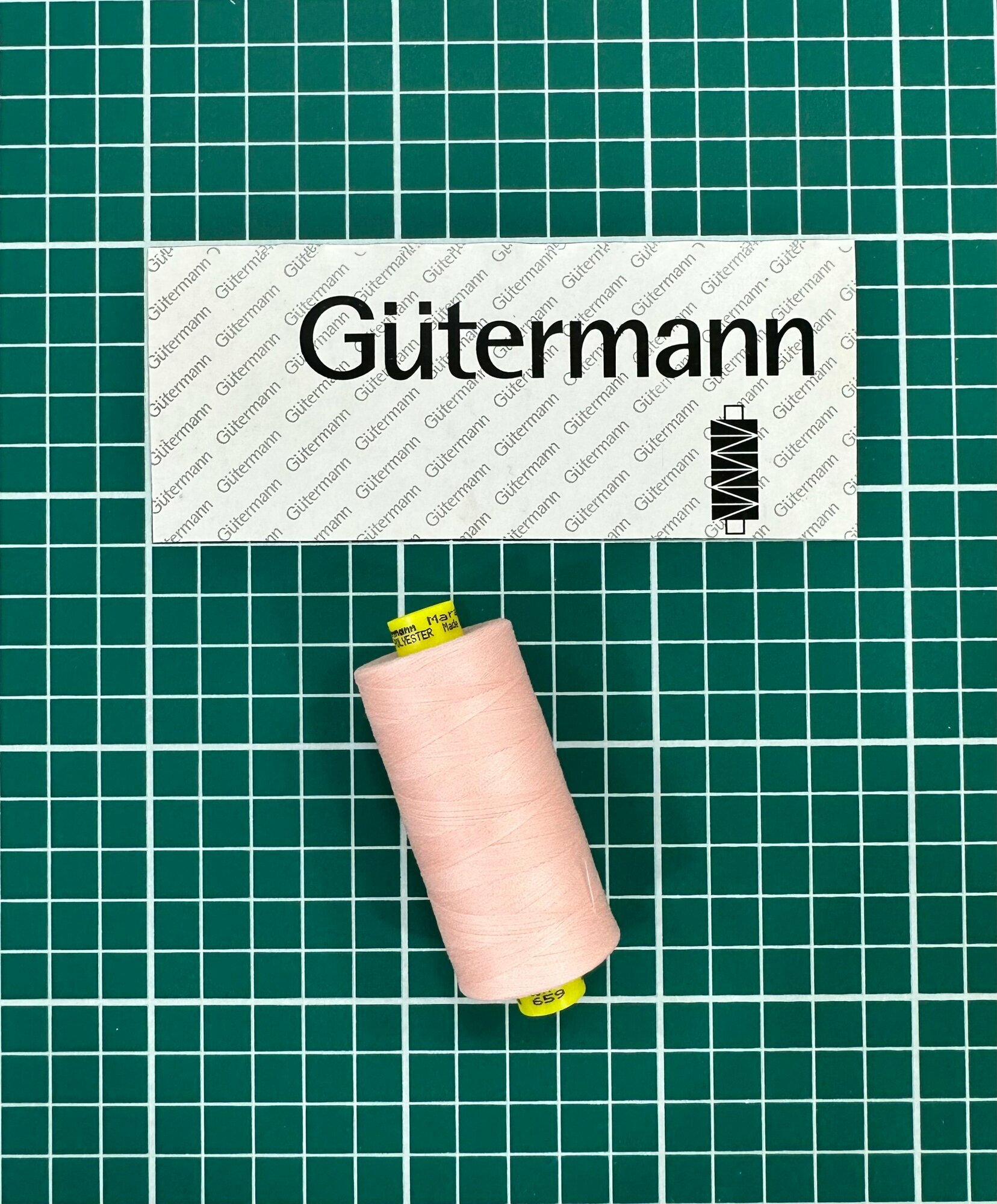 Gutermann Mara 120; col: 659 (1000 м) Нитки для шитья