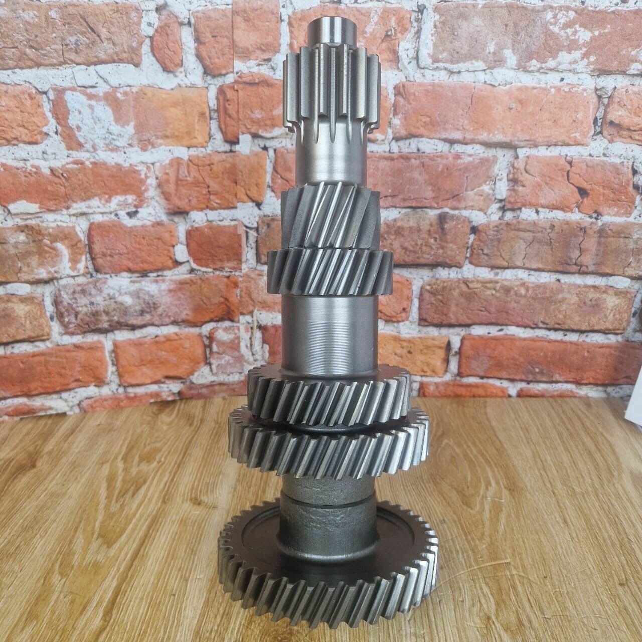 Вал промежуточный КПП для а/м Газ Валдай, 3307, 3308, 3309 33104-1701050-01