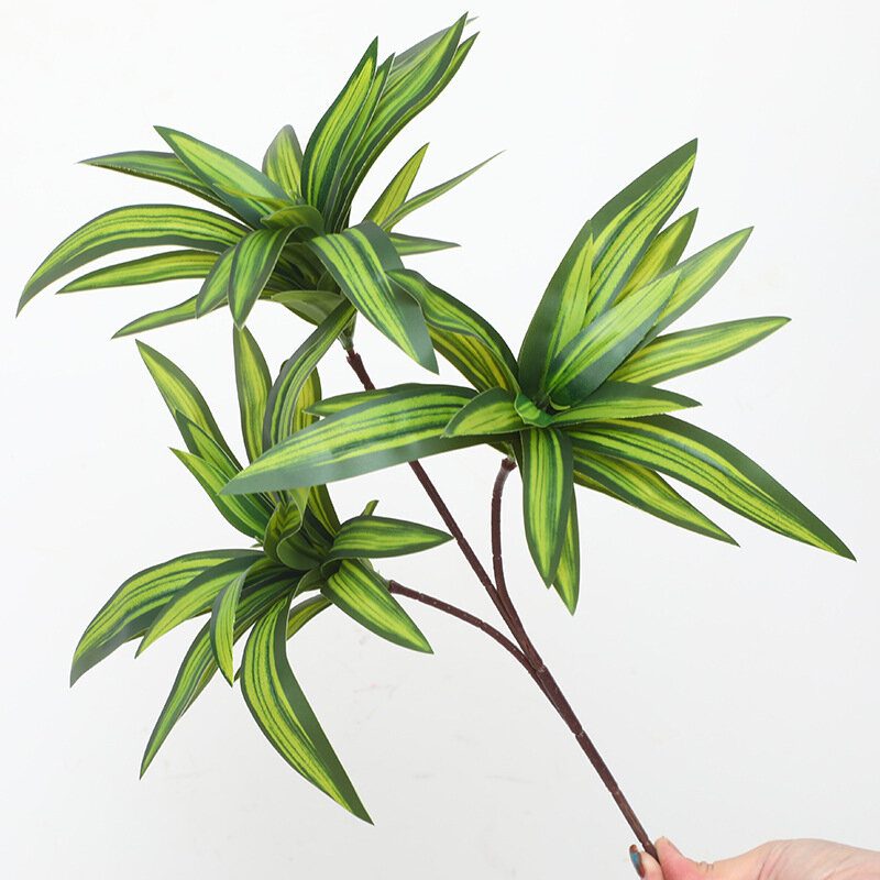 Растение "Трехголовая лилия", бамбуковый стиль, зеленое дно, для свадьбы