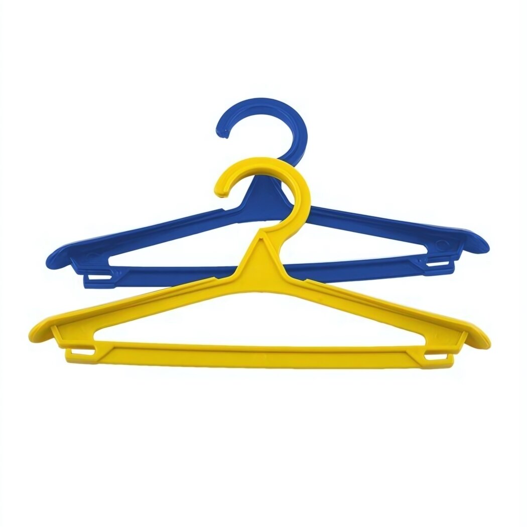 Детские пластиковые плечики 36-38 размер, яркие цвета, прочные, без острых краев