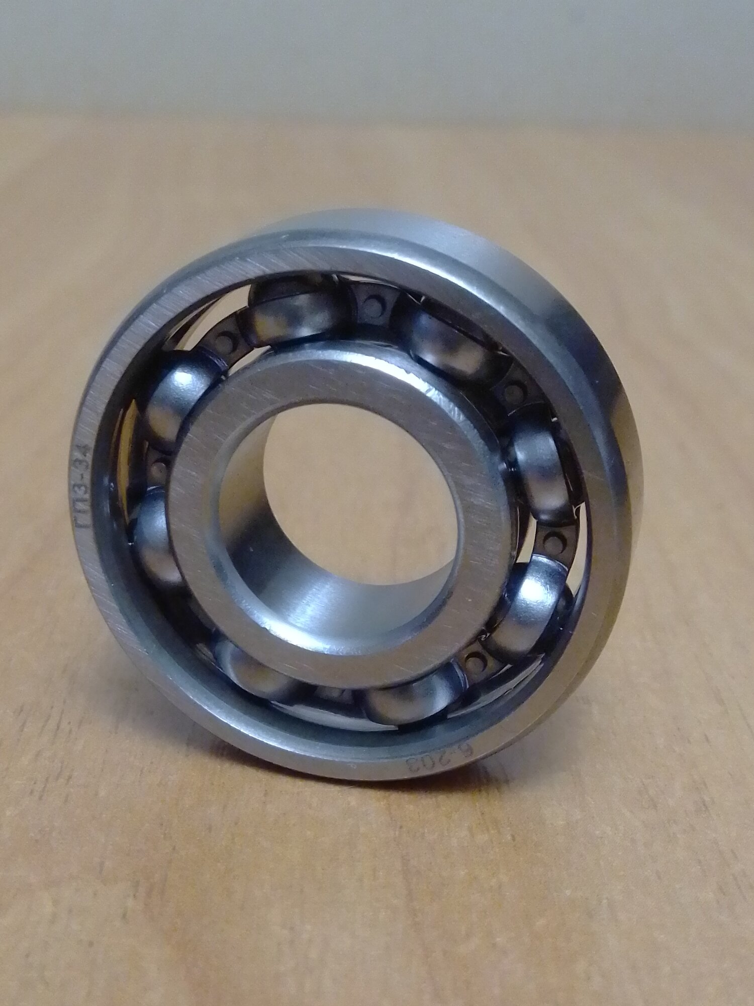 Подшипник 6203 коленчатого вала (опорный первичного вала КПП), ТНВД открытого типа. ГПЗ-34