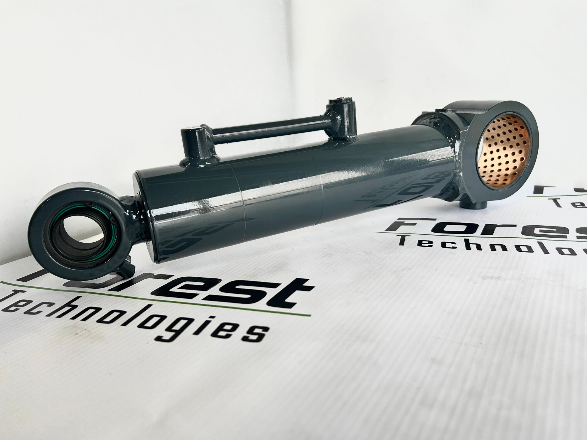 Цилиндр верхних ножей Ponsse H8