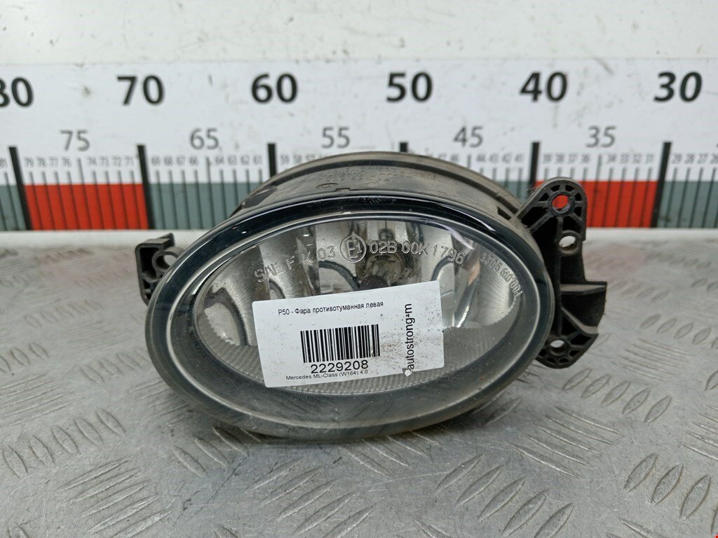 Фара противотуманная левая Mercedes ML-Class (W164) A1698201556 арт. 2229208