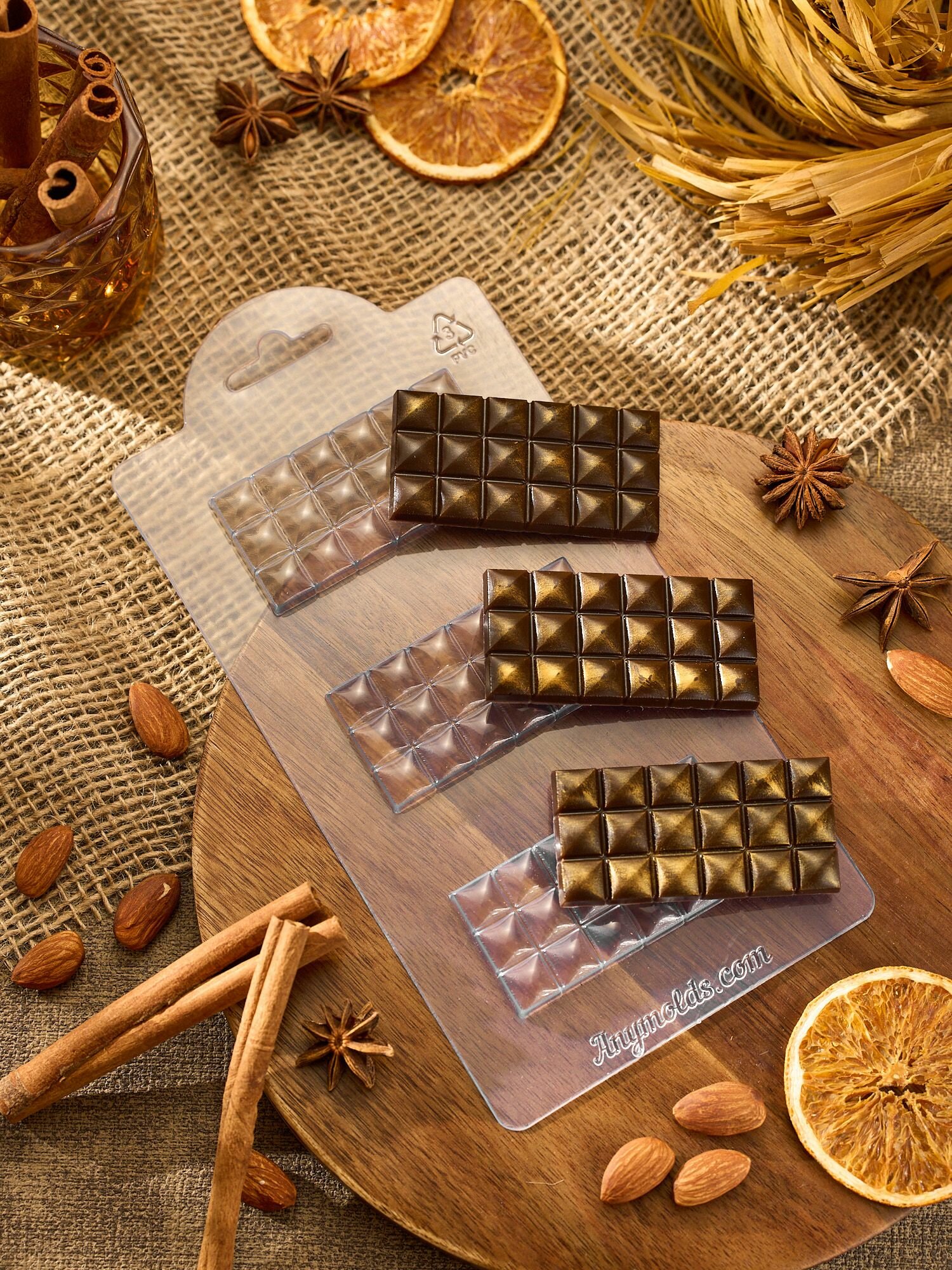 Подушечки-плитка шоколада мини, - формочка пластиковая для изготовления мыла, шоколада и гипсовых отливок