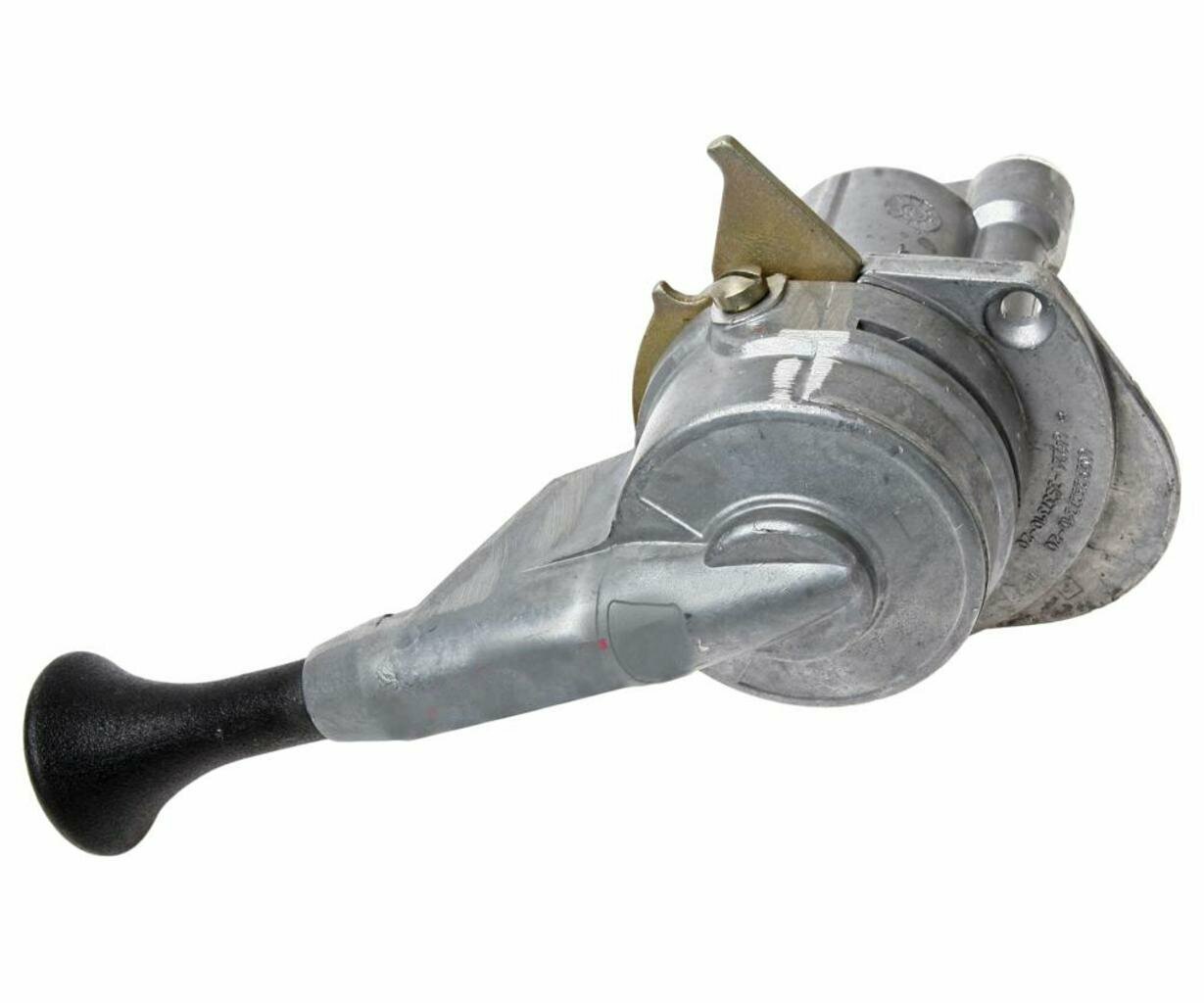 6029.35.37.310-20 Кран ЗИЛ, КАМАЗ, МАЗ стояночного тормоза 3-х выводной оригинальная запчасть беломо