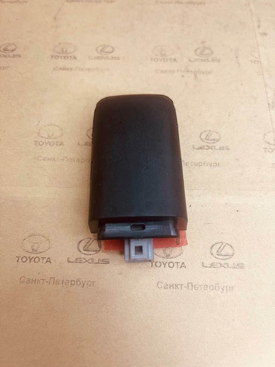 8994106010 датчик дождя Toyota Camry V70