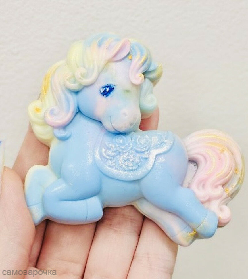 Пони cиликоновая форма для мыла, гипса, свечей 2D