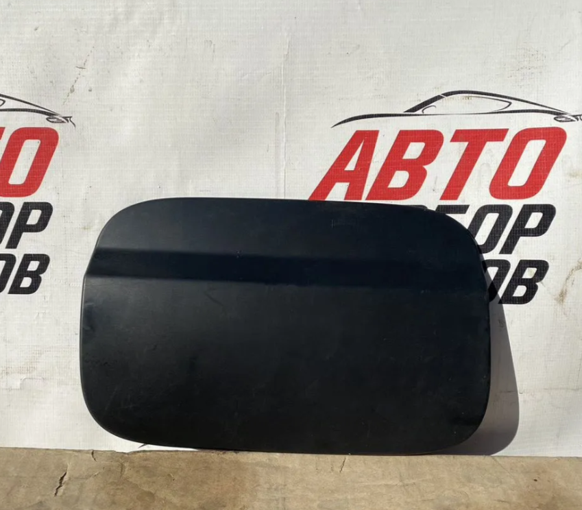 Лючок бензобака Mercedes Benz C-class Оригинал A2047540009