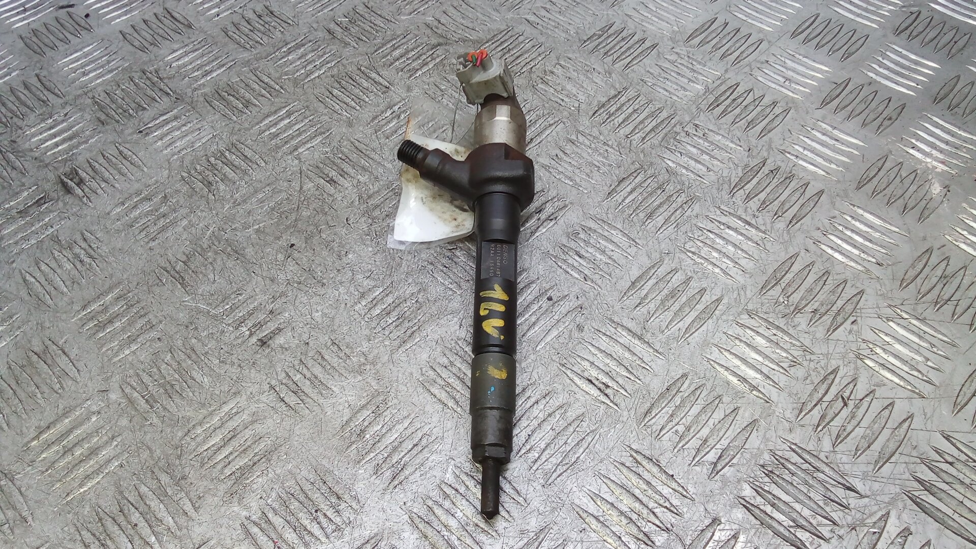 Форсунка дизельная MAZDA 3 2, Номер R2AA13H50