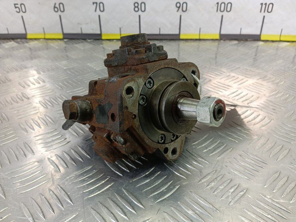 Насос топливный ТНВД Б/У для Iveco Daily V (2011—2014) 5801386698