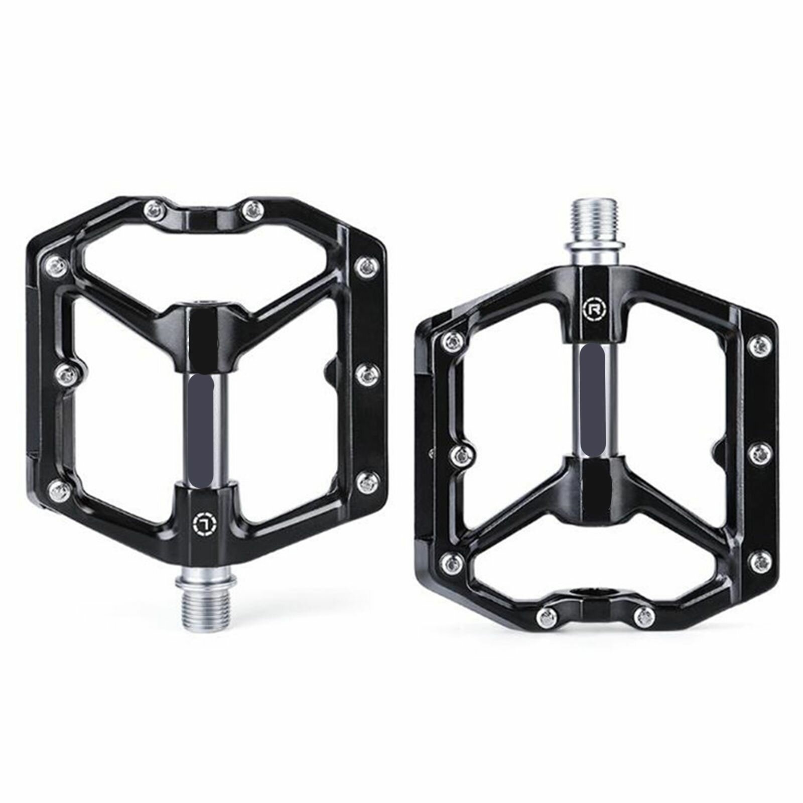 Педали широкие, плоские, прочные, серебристые, легкая установка