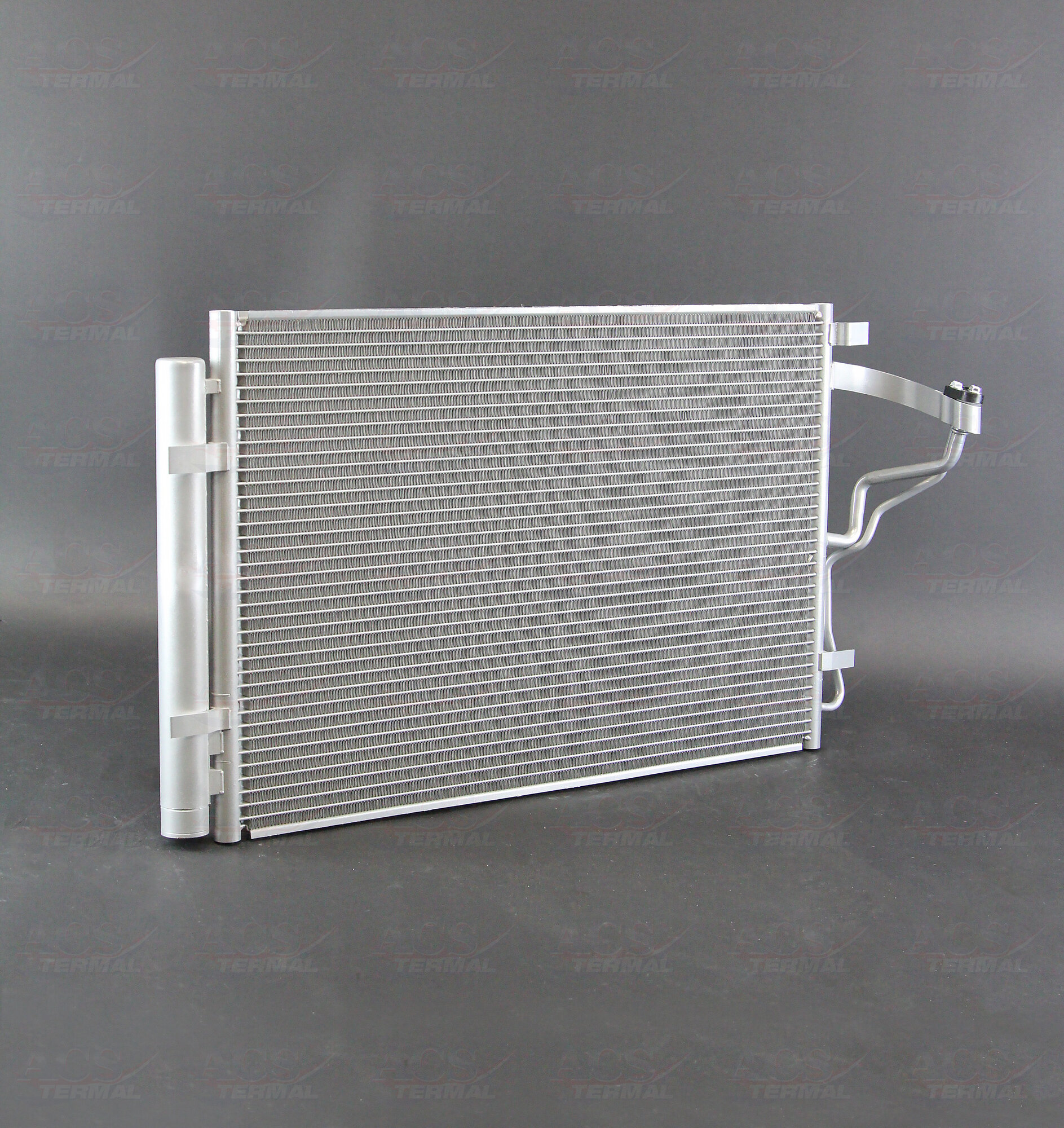 1041126 Радиатор кондиционера для HYUNDAI Elantra с 15-, i30 (11/13-), KIA Сerato, Forte (16-)