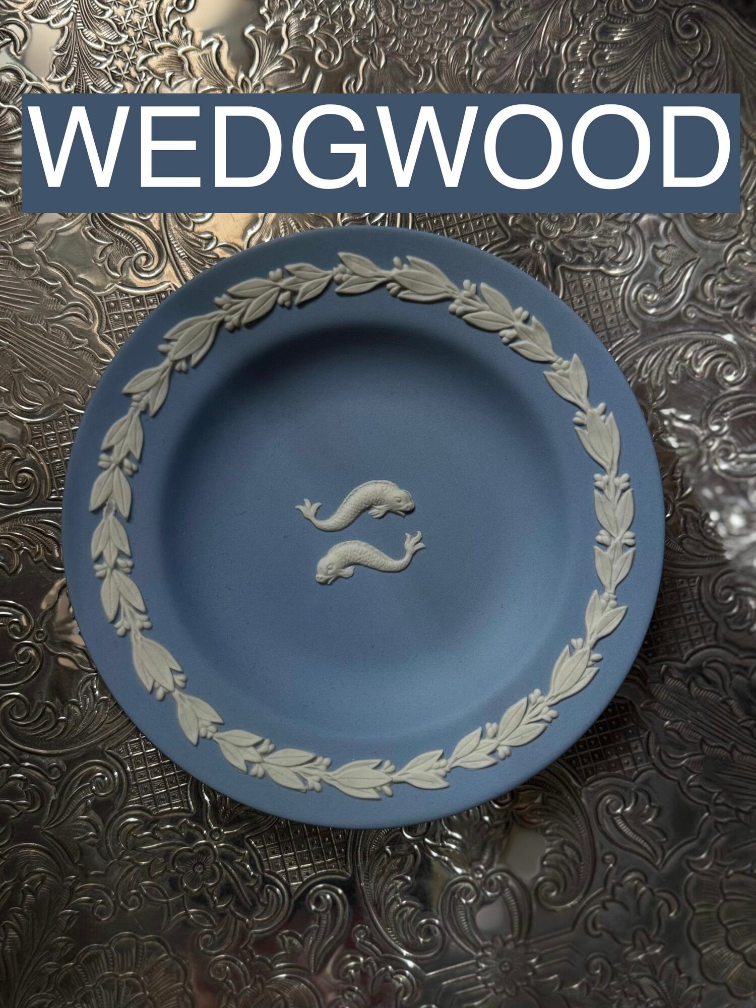 Винтажная тарелка, Рыбы, античный стиль, Wedgwood, 1980е