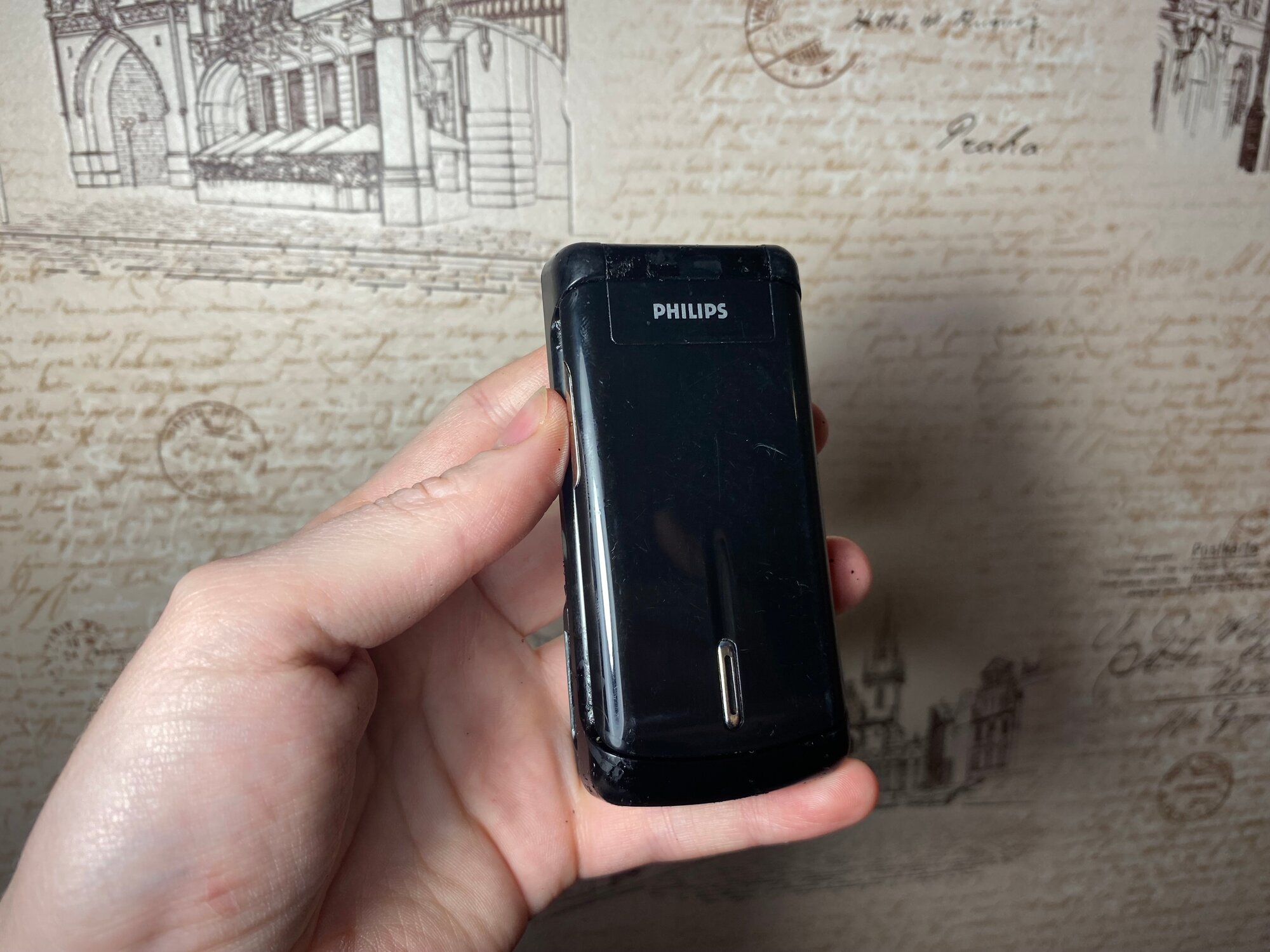 Philips 580 Оригинальный Б/У Retro Mania дарит ностальгию,