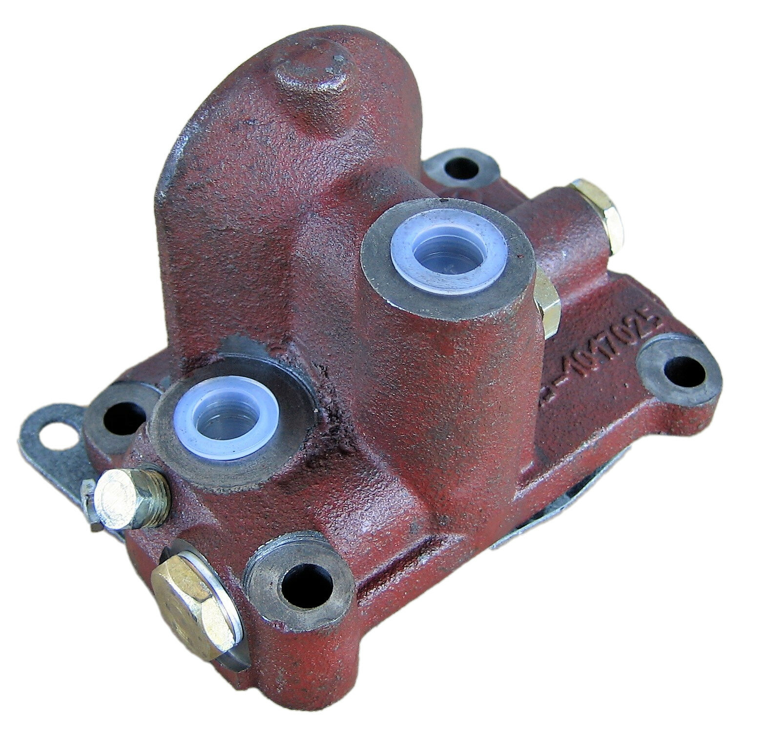 Корпус фильтра масляного н/о 245-1017015 для использования на колесных тракторах и экскаваторов марки МТЗ