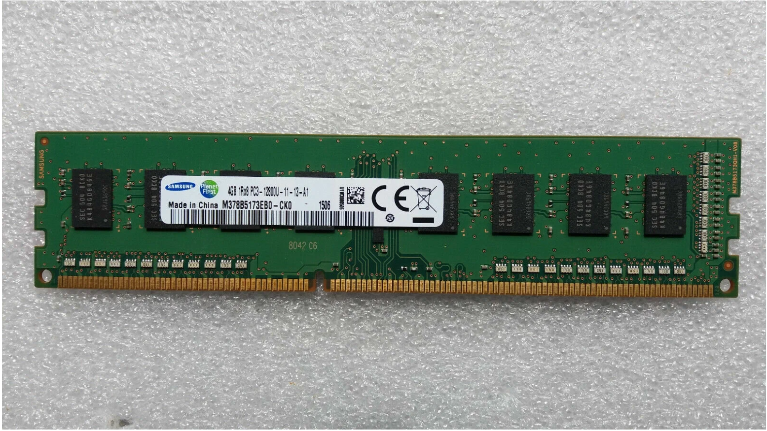 Оперативная память Samsung DDR3L 4Gb 1600Mhz DIMM (M378B5173EB0-YK0)