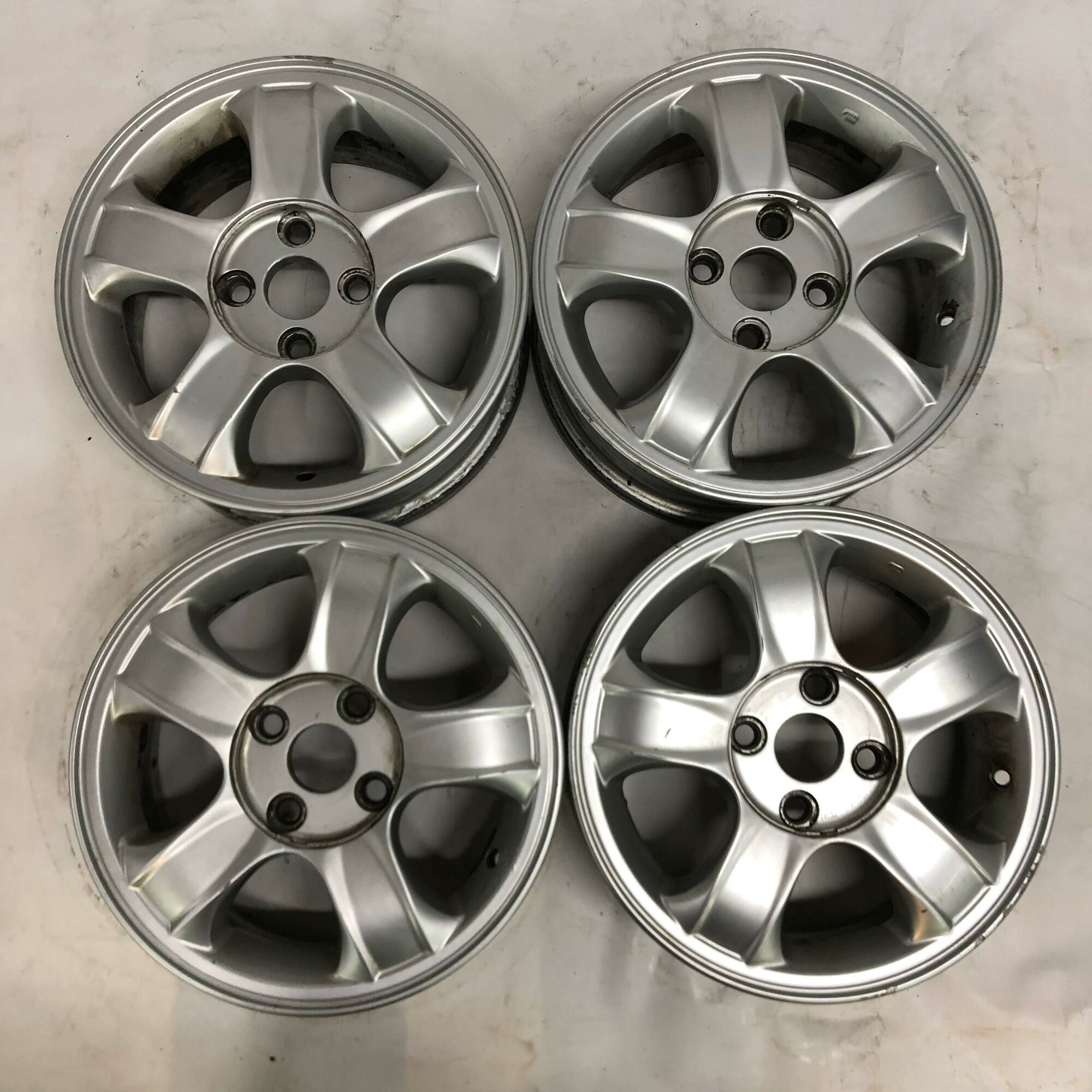 Колесные диски Replica 14x5.5 PCD 4x100 D54.1 ET46 (Реплика)