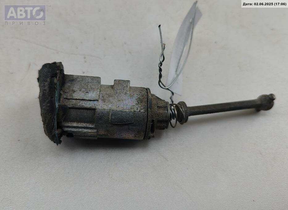 Личинка замка Renault Scenic 2 (2003-2009)