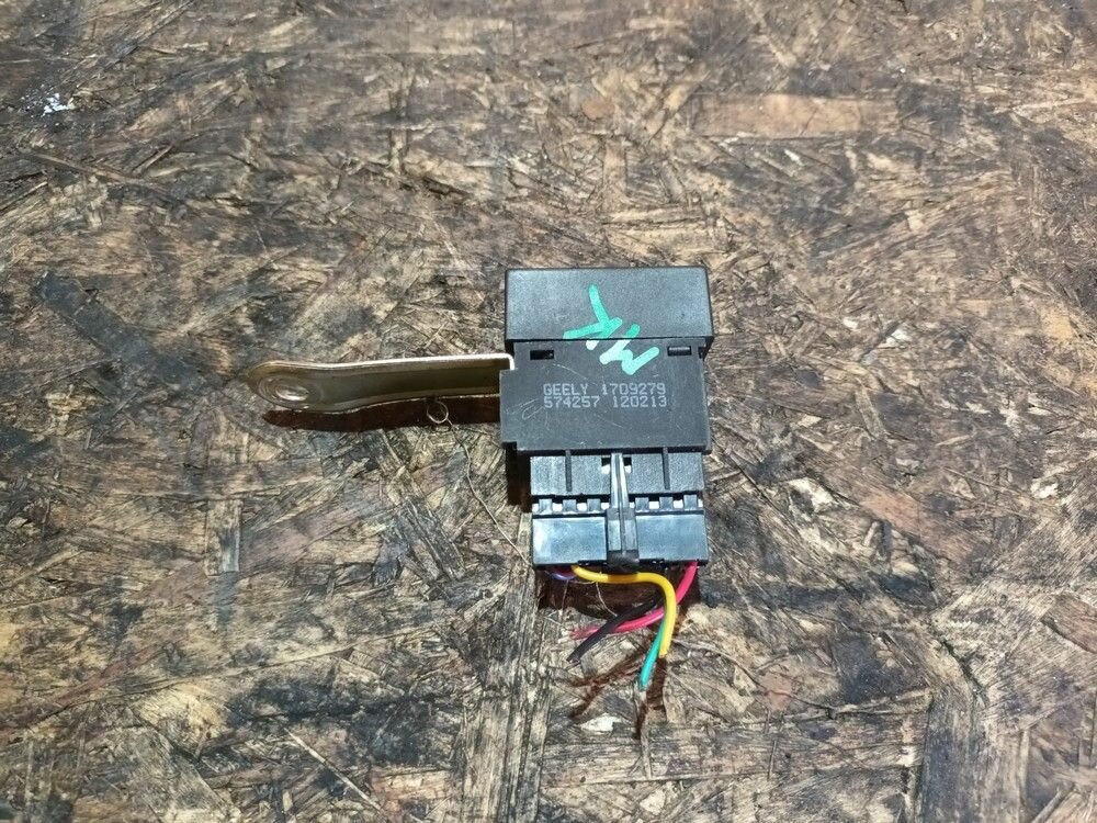 Реле Geely MK (2006 2013) Б/У с пробегом