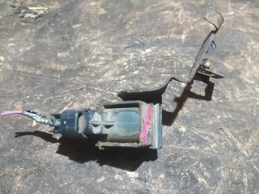 Клапан электромагнитный Chevrolet Lanos I (2002 2009) Б/У с пробегом