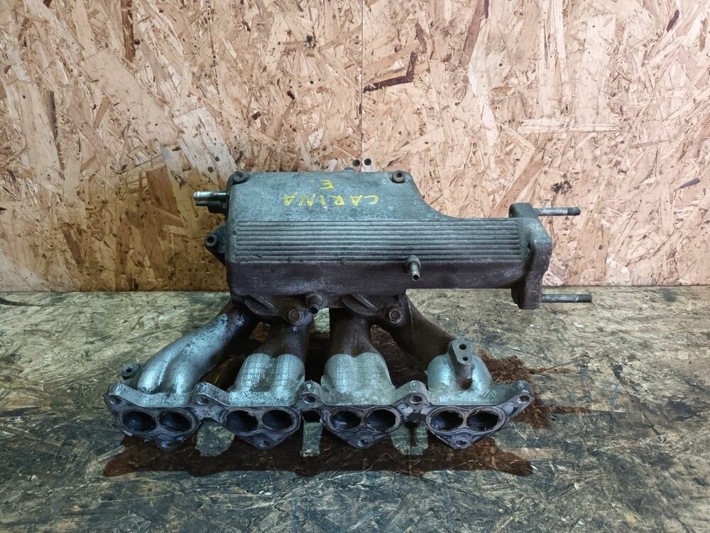 Коллектор впускной Toyota Carina E (1992 1998) Б/У с пробегом