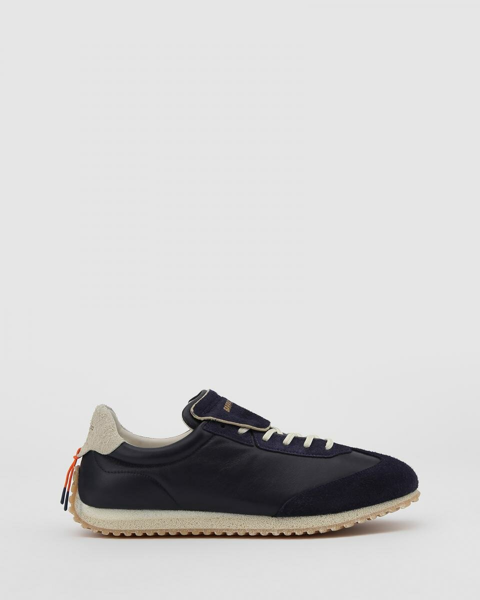 Кроссовки повседневные