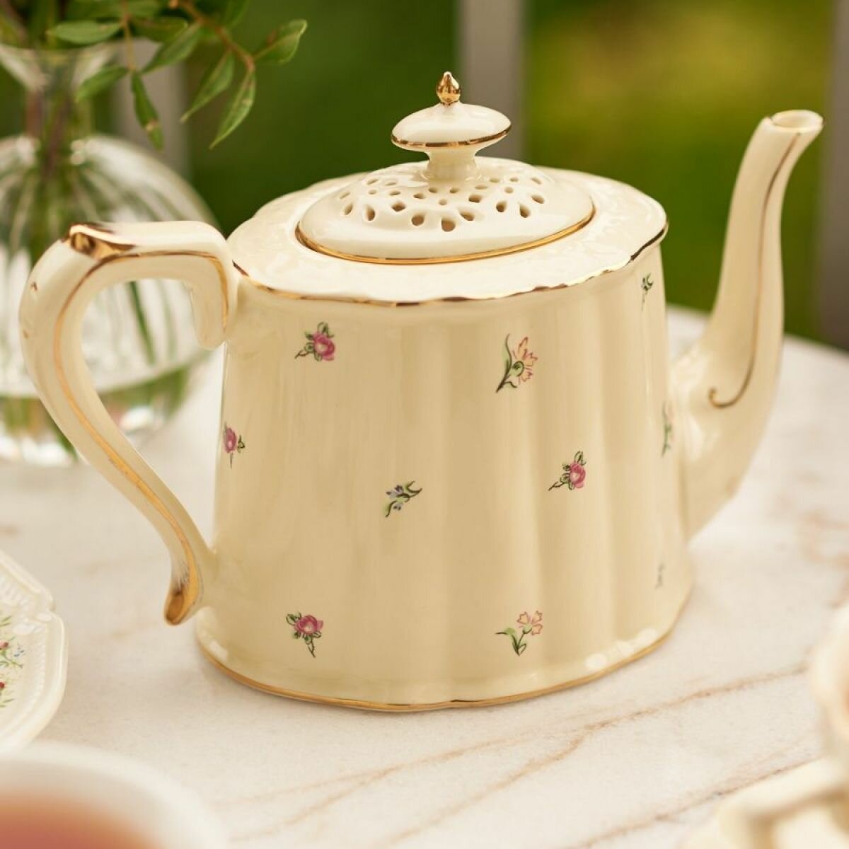 Чайник заварочный керамический 800 мл, с рисунком "Цветы и растения", с встроенным внутренним ситечком