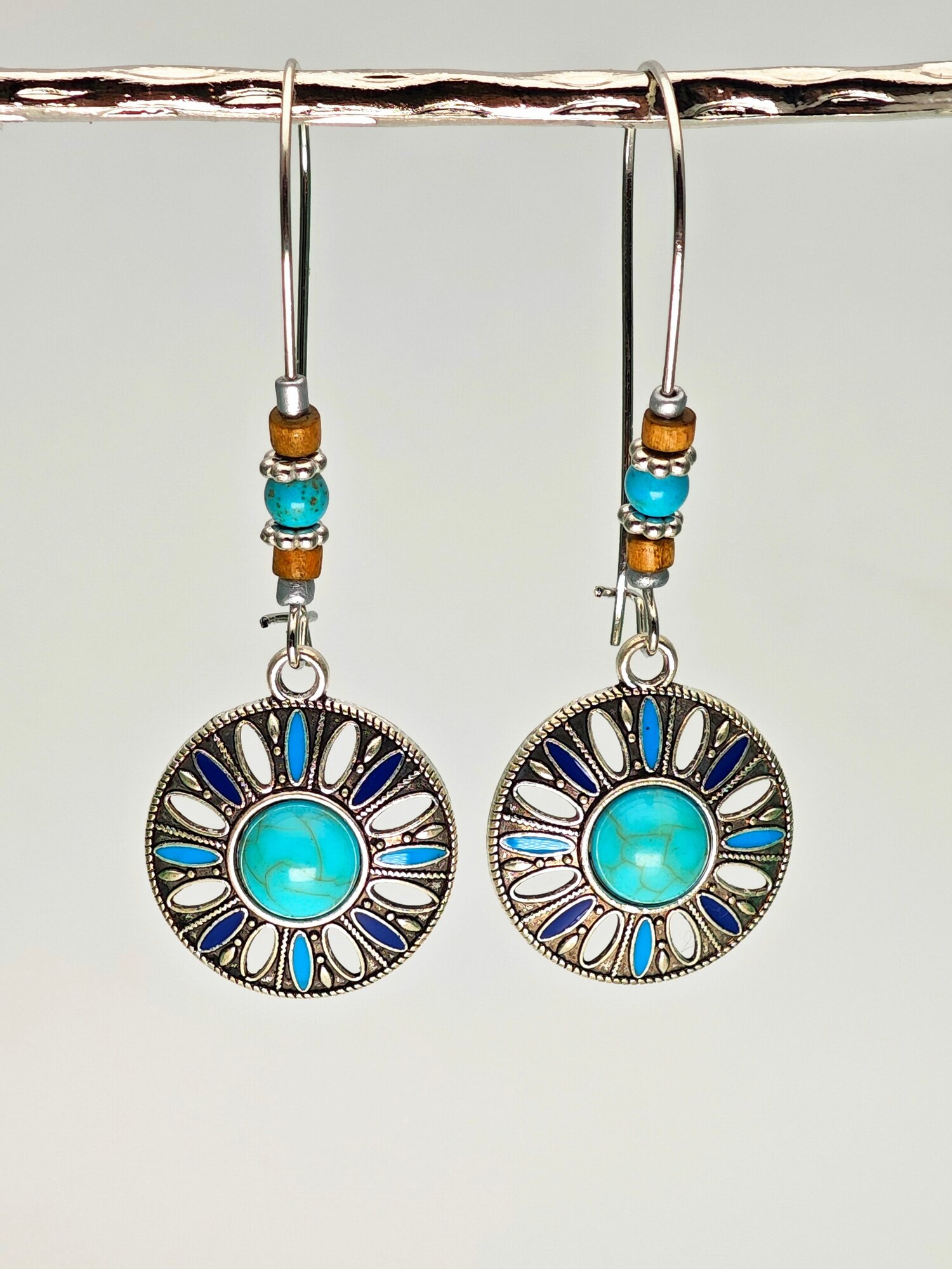 Серьги, искусственный камень