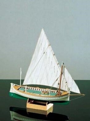 Модель испанского рыболовного парусника «Llaut» ("Лод") XVIII-XIX вв