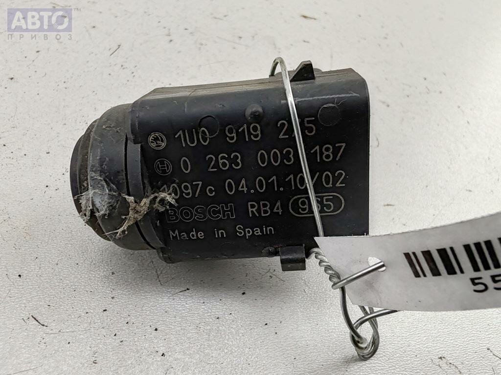 Датчик парковки (парктроник) передний Volkswagen Touareg