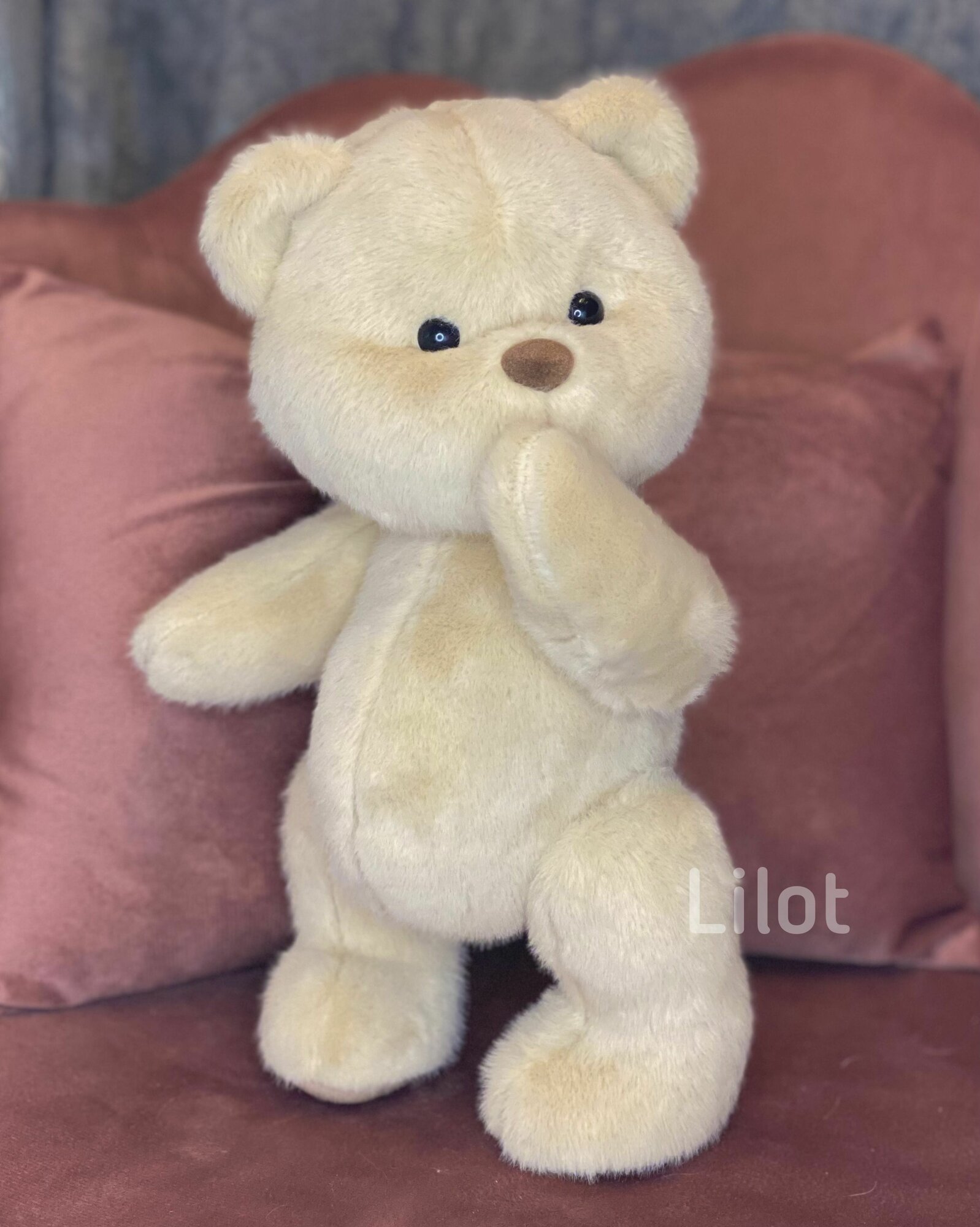 Мягкая игрушка Lilot бежевый плюшевый мишка 30 см в подарочной коробке / мишка Тедди / медвежонок мягкий с одеждой