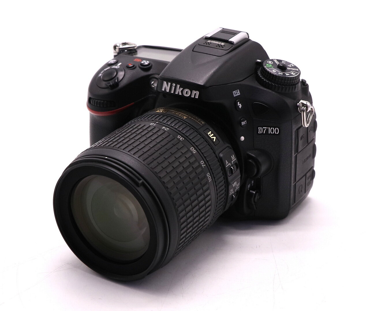 Nikon D7100 kit 18-105mm Nikkor (пробег 14755 кадров)
