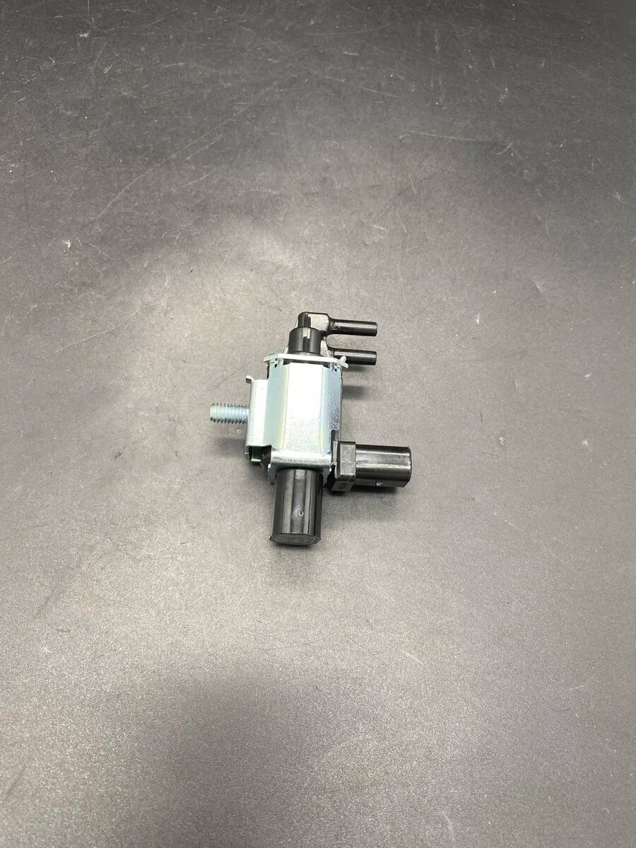 Клапан вакуумный, электромагнитный Новое Cargoparts