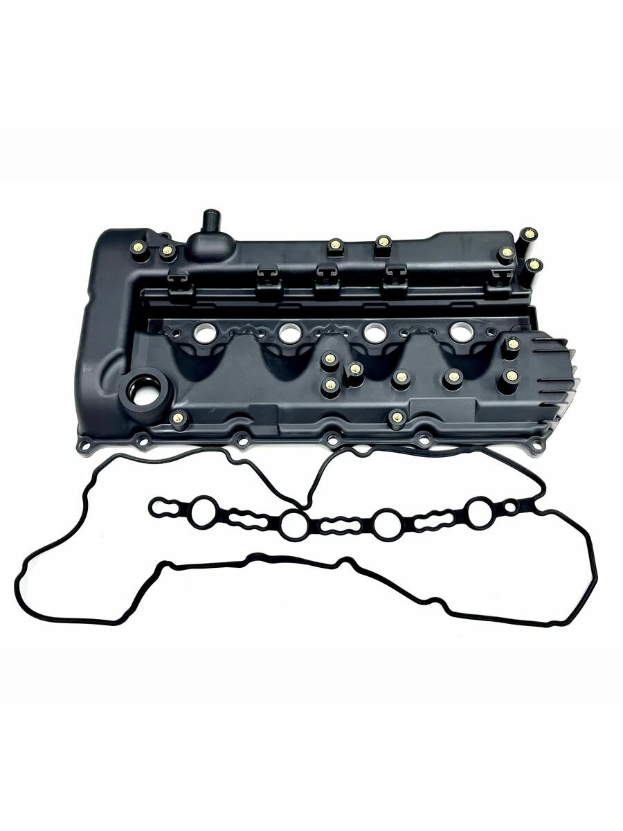 Клапанная крышка Mitsubishi L200 4N15 пластиковая