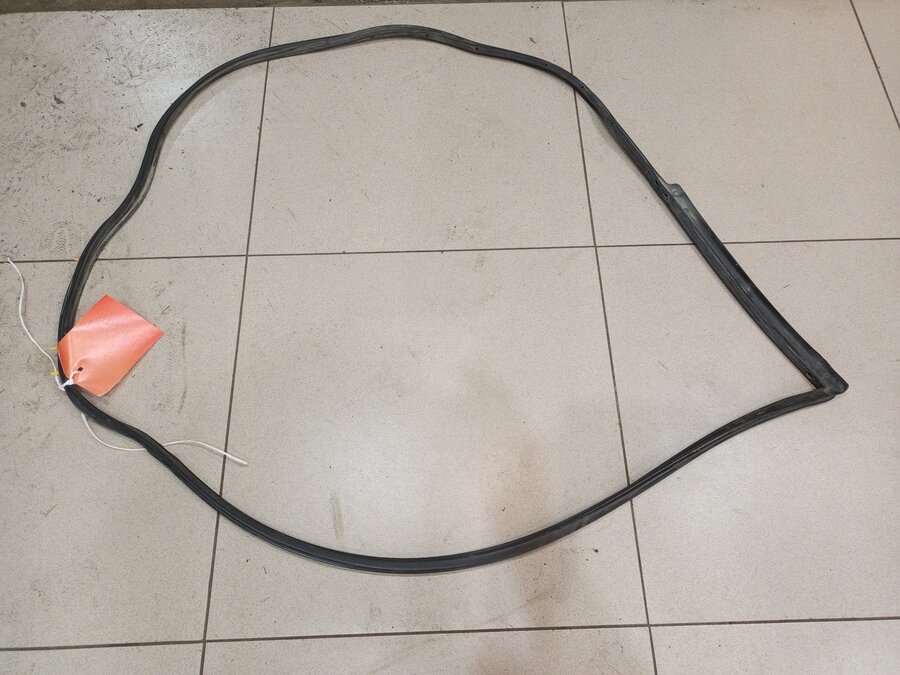 Уплотнитель двери передней правой от Chevrolet Lacetti J200 2003-2013