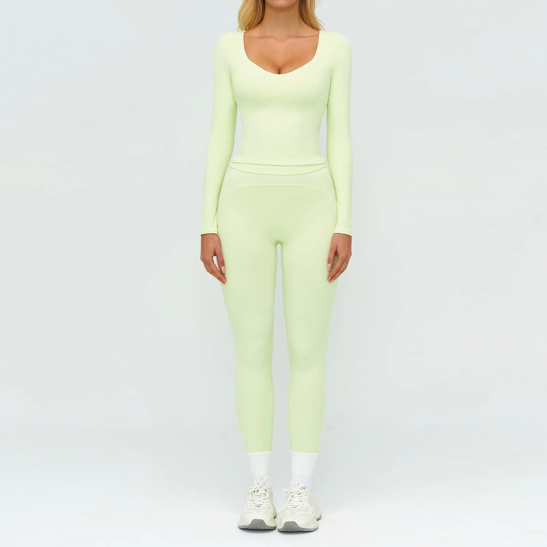 Костюм спортивный