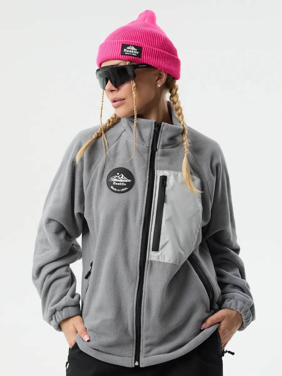 Толстовка спортивная