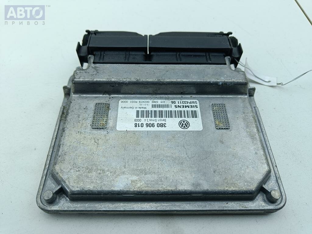 Блок управления двигателем (ДВС) Volkswagen Passat B5