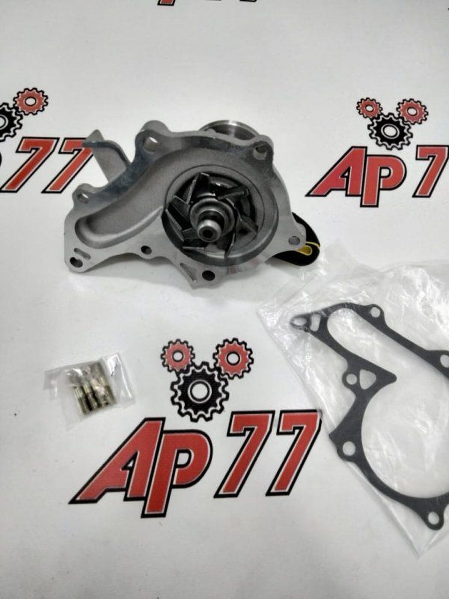 Помпа (водяной насос) Aisin T77, для автомобилей Toyota 4AFE, 1 штука — фото 1