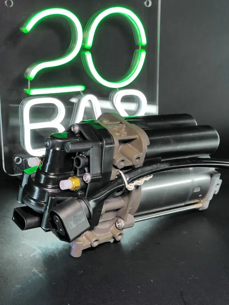 Компрессор пневмоподвески для Audi Q7, Bentley VW