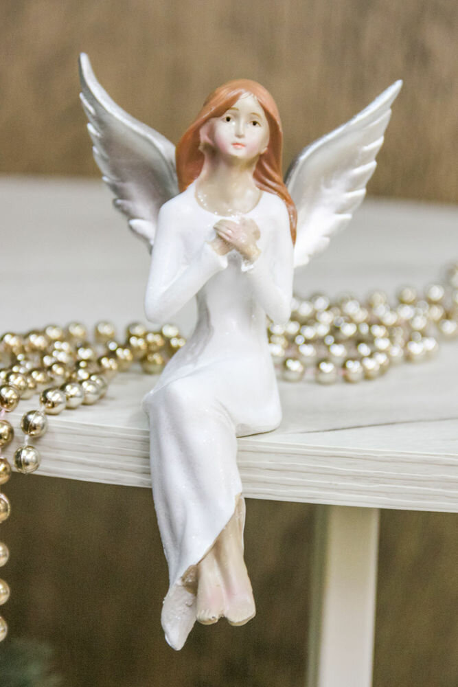 Статуэтка девушка ангел с серебряными крыльями, сидящая, полистоун, 16 см, в ассортименте, Koopman International ALX620600